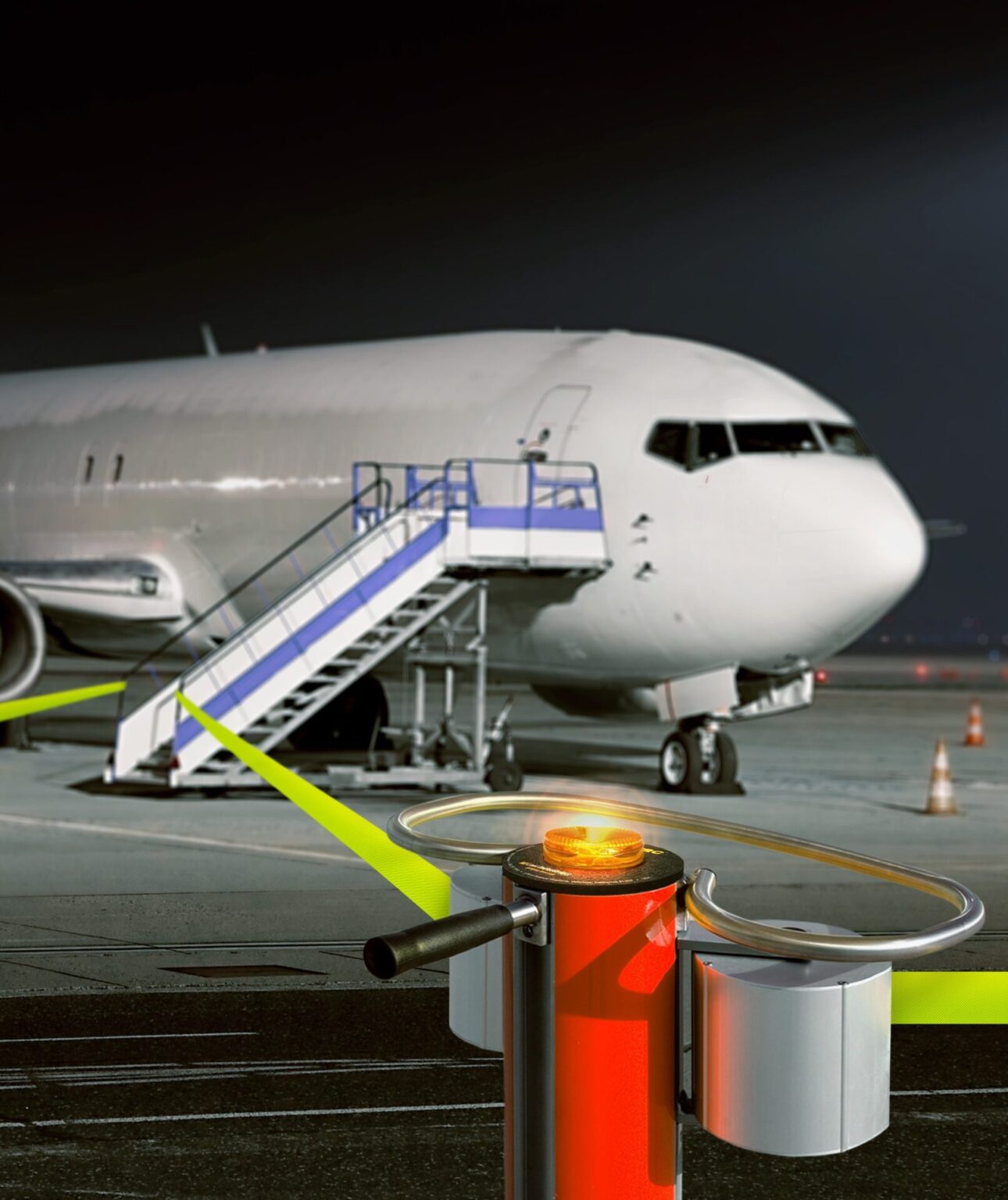 JetTrac retractable belt barrier system: improving apron safety, fast ...